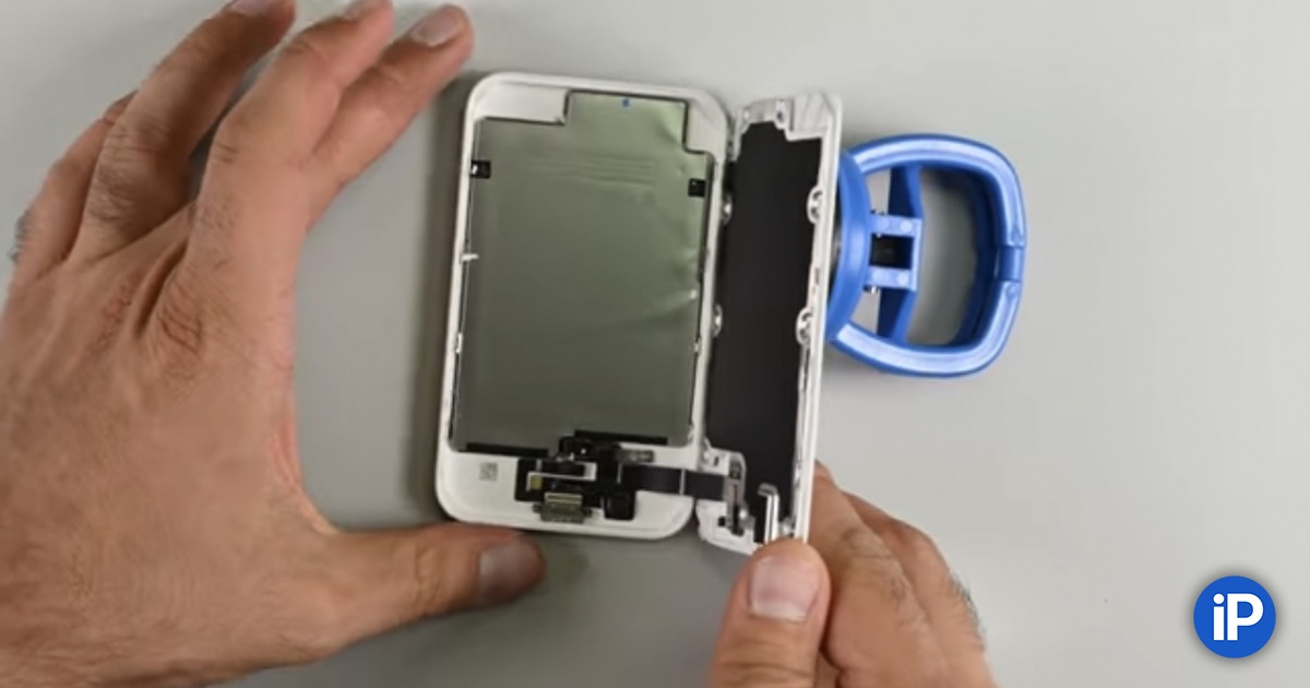 iFixit разобрали пауэрбанк Apple для iPhone Air. В нём стоит такой же ...