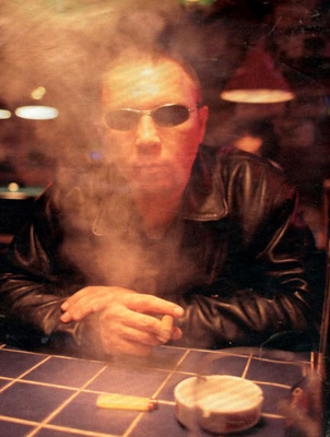 t: Электронная книга Пелевина для iPhone. И только для него