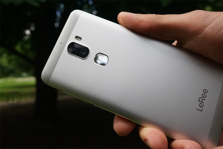 Впечатления от смартфона LeRee Le 3 с двумя камерами. Противоречивый ...